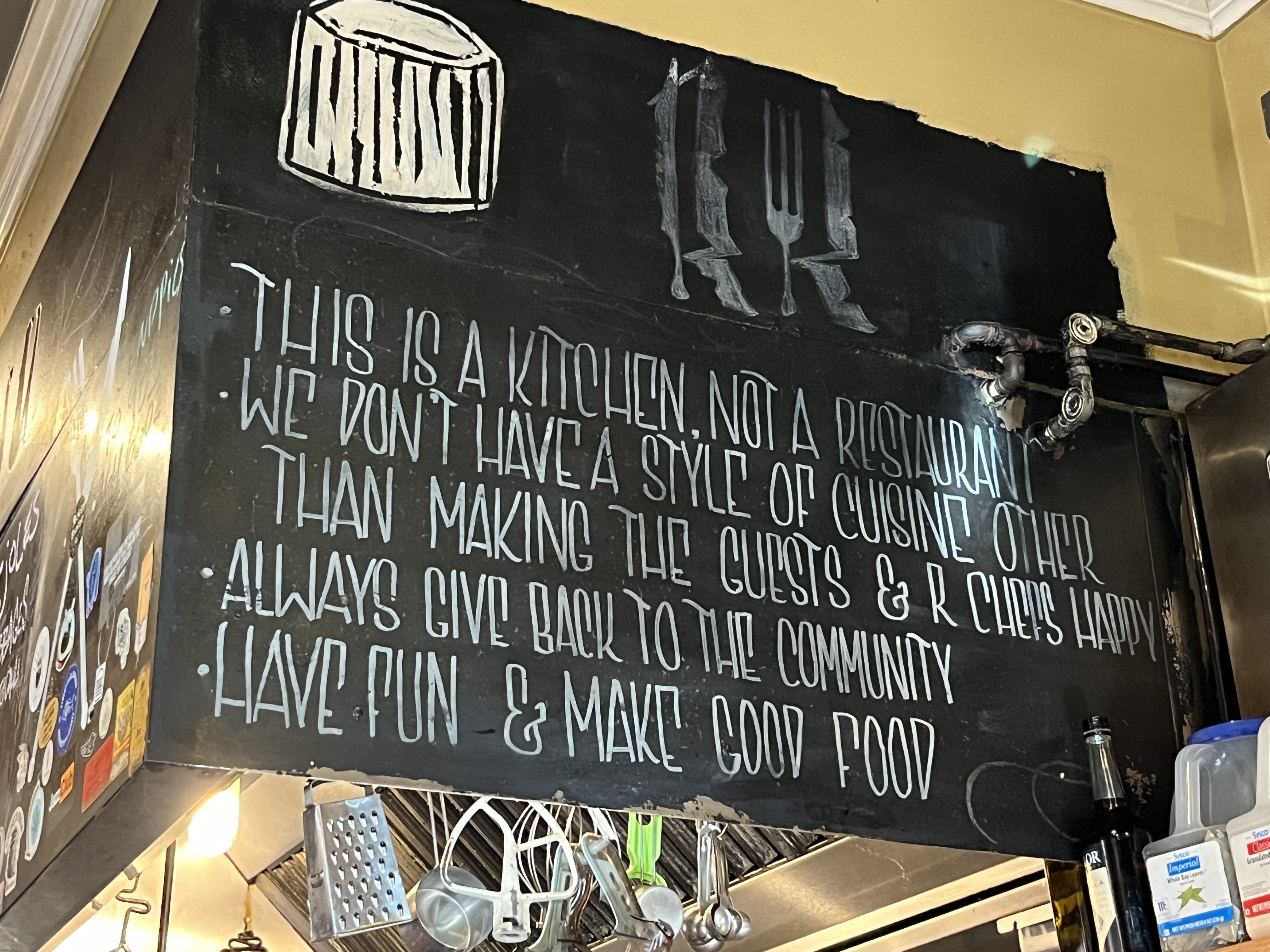 “A Kitchen, Not a Restaurant”: Dinner at R Kitchen – An Omnivore Abroad